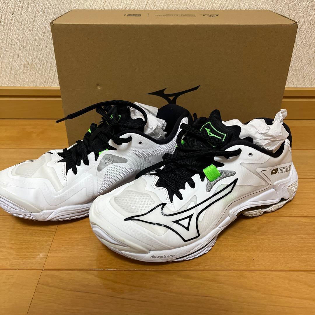 Mizuno Wave Lightning Z6 バレーボールシューズ24.0