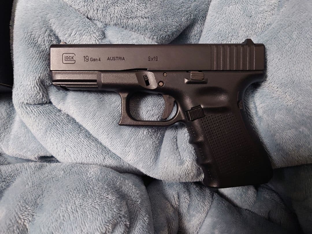 東京マルイ Glock 19 Gen.4