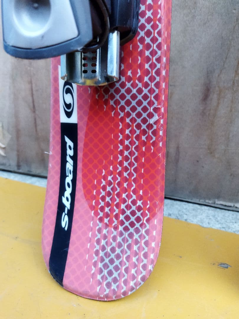 サロモン　SALOMON　S−board ショートスキー　板　赤　レッド