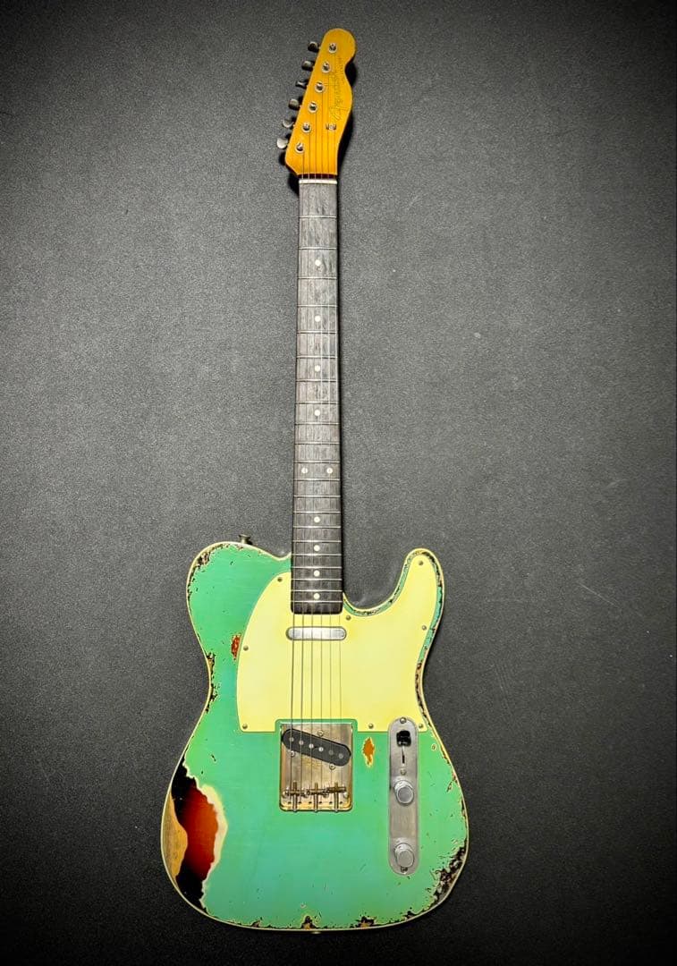 Fender Telecaster Custom マルチレイヤー　レリック