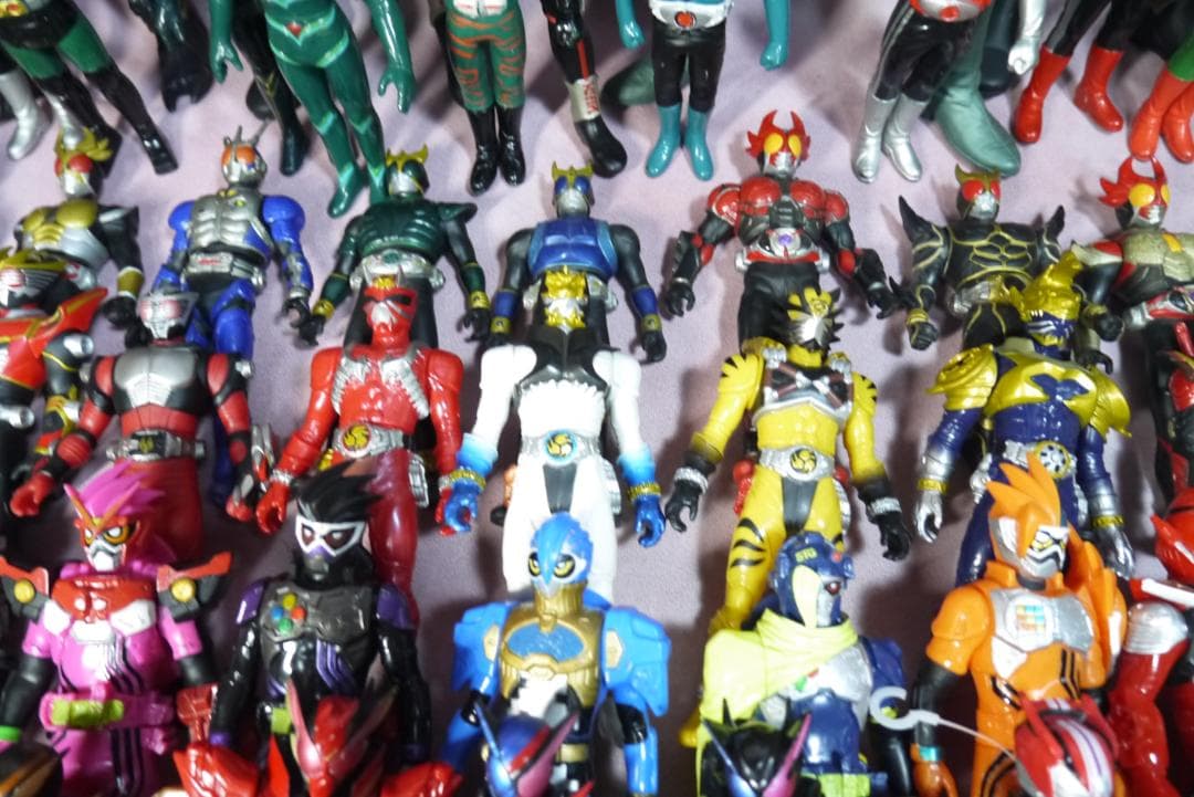 ライダーヒーローシリーズ　ビッグサイズソフビフィギュアなど　111体セット