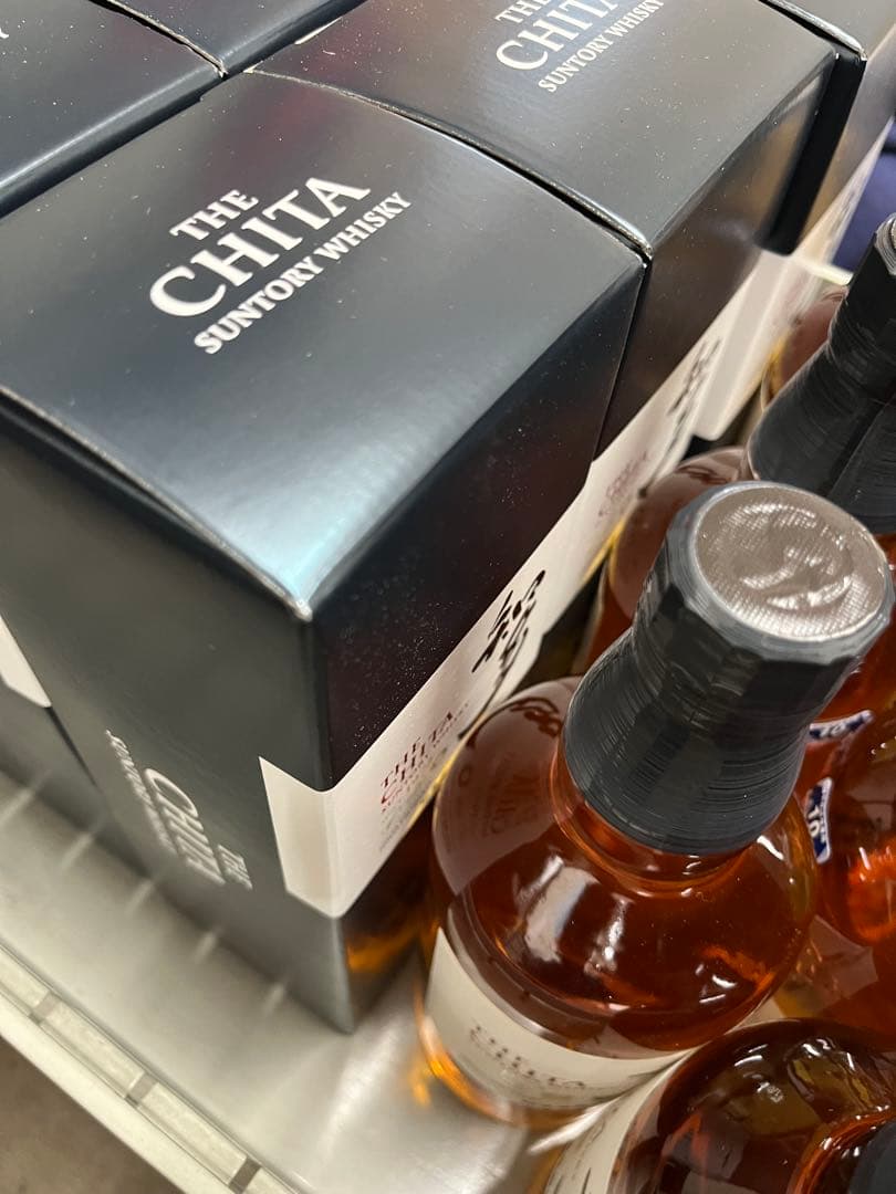 THE CHITA SUNTORY WHISKY 1972 9本