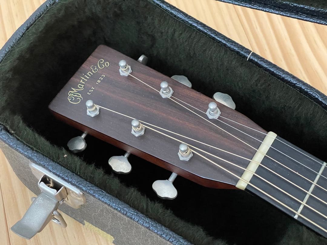 ギター Martin OM-28 Standard