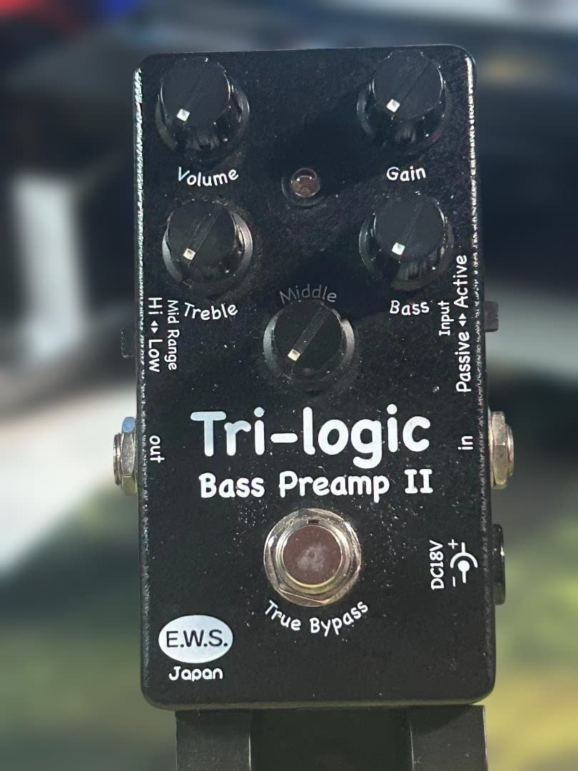 ベース E.W.S. Tri-logic II Bass Preamp