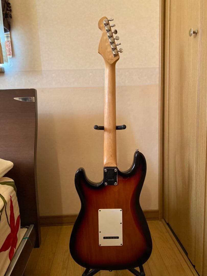 Tokai Limited Edition サンバースト エレキギター