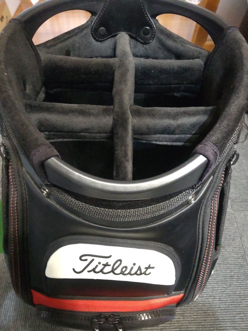 Titleist ツアーキャディバッグ