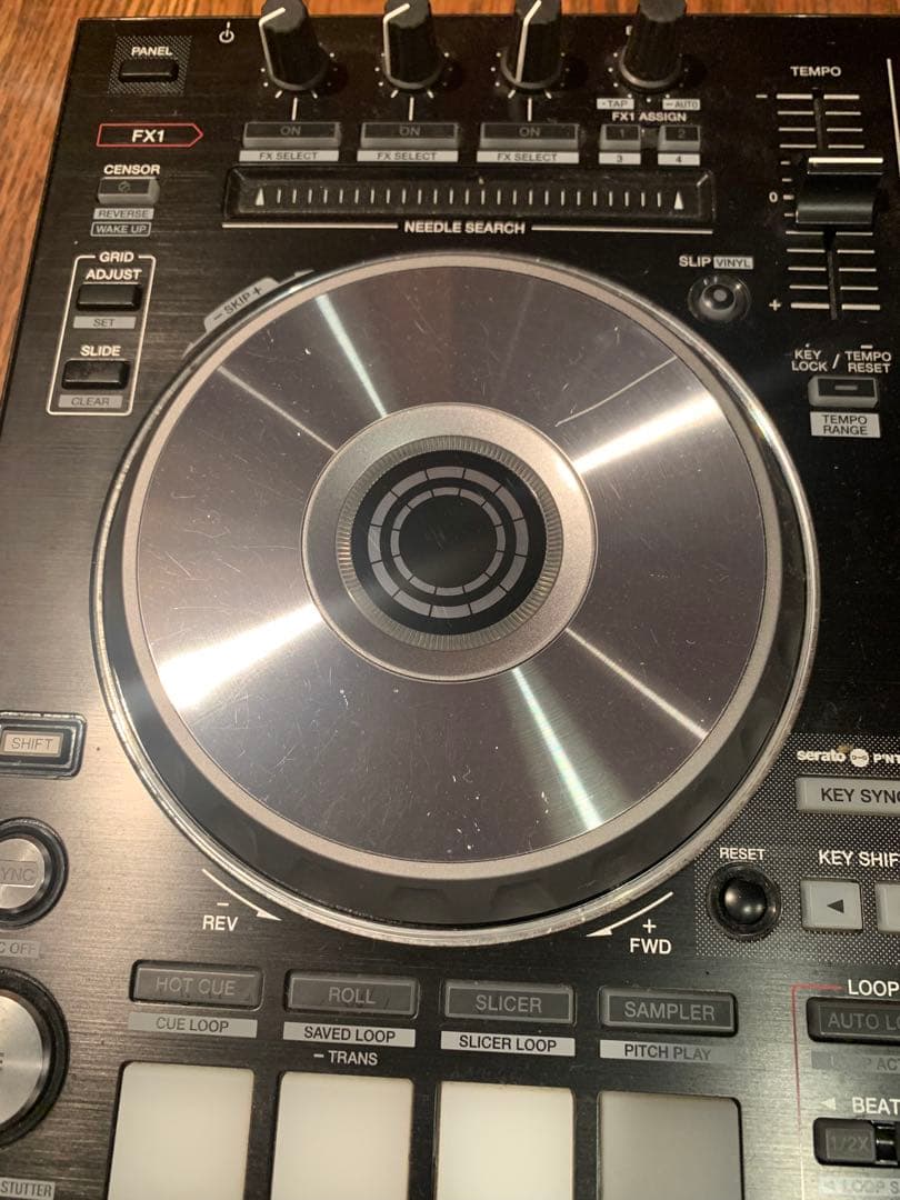 Pioneer DJ DDJ-SR2 コントローラー