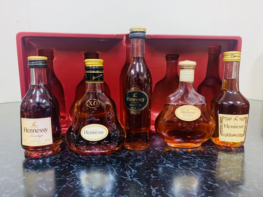 HENNESSY ヘネシーコニャックのミニボトル5本セット - 希少