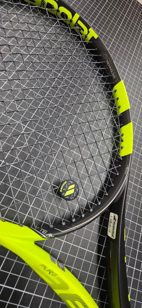 バボラ☆Babolat Pure Aero #2　振動止め付！