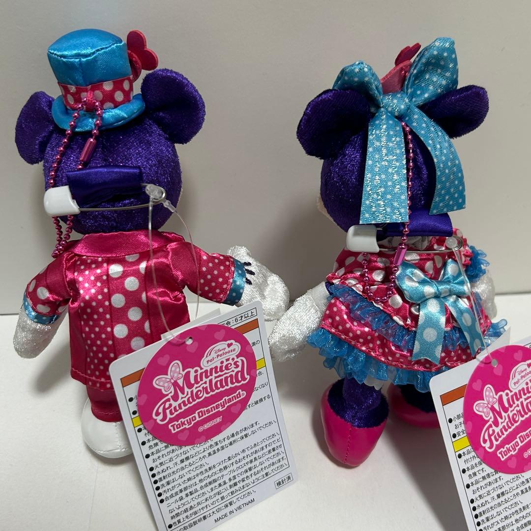 ディズニー ミッキー ミニー ぬいぐるみバッジ ミニーのファンダーランド 2点