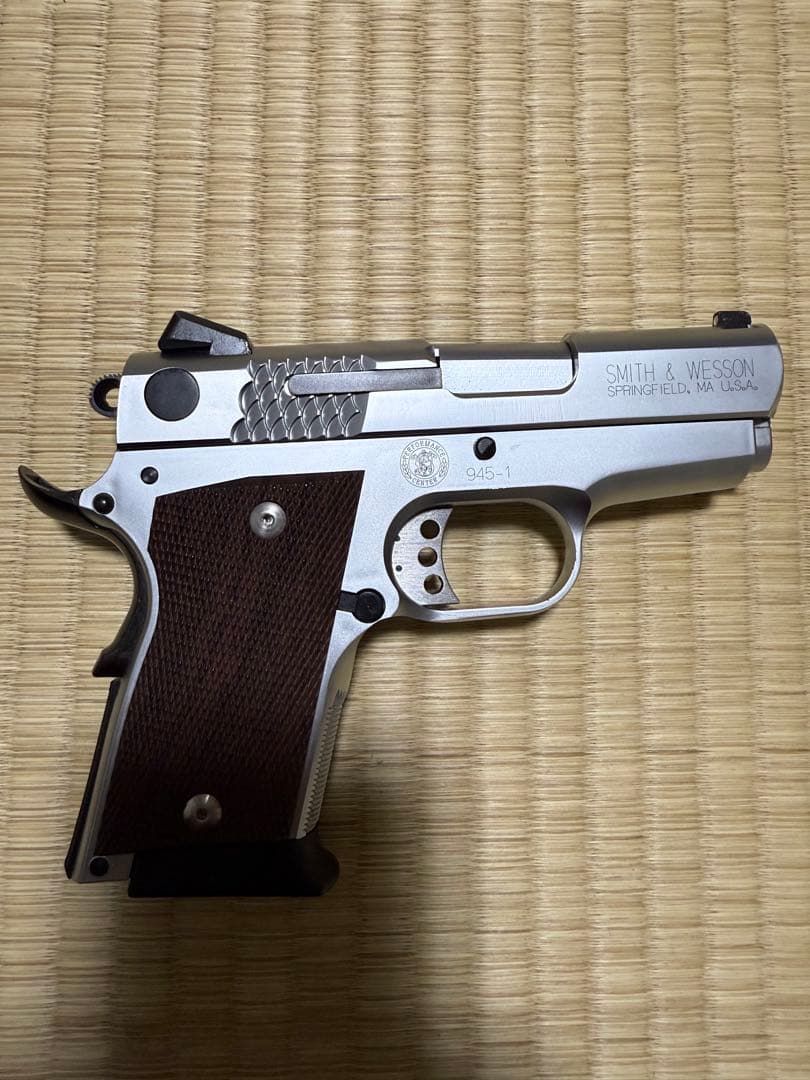 KSC M945 コンパクト　シルバー