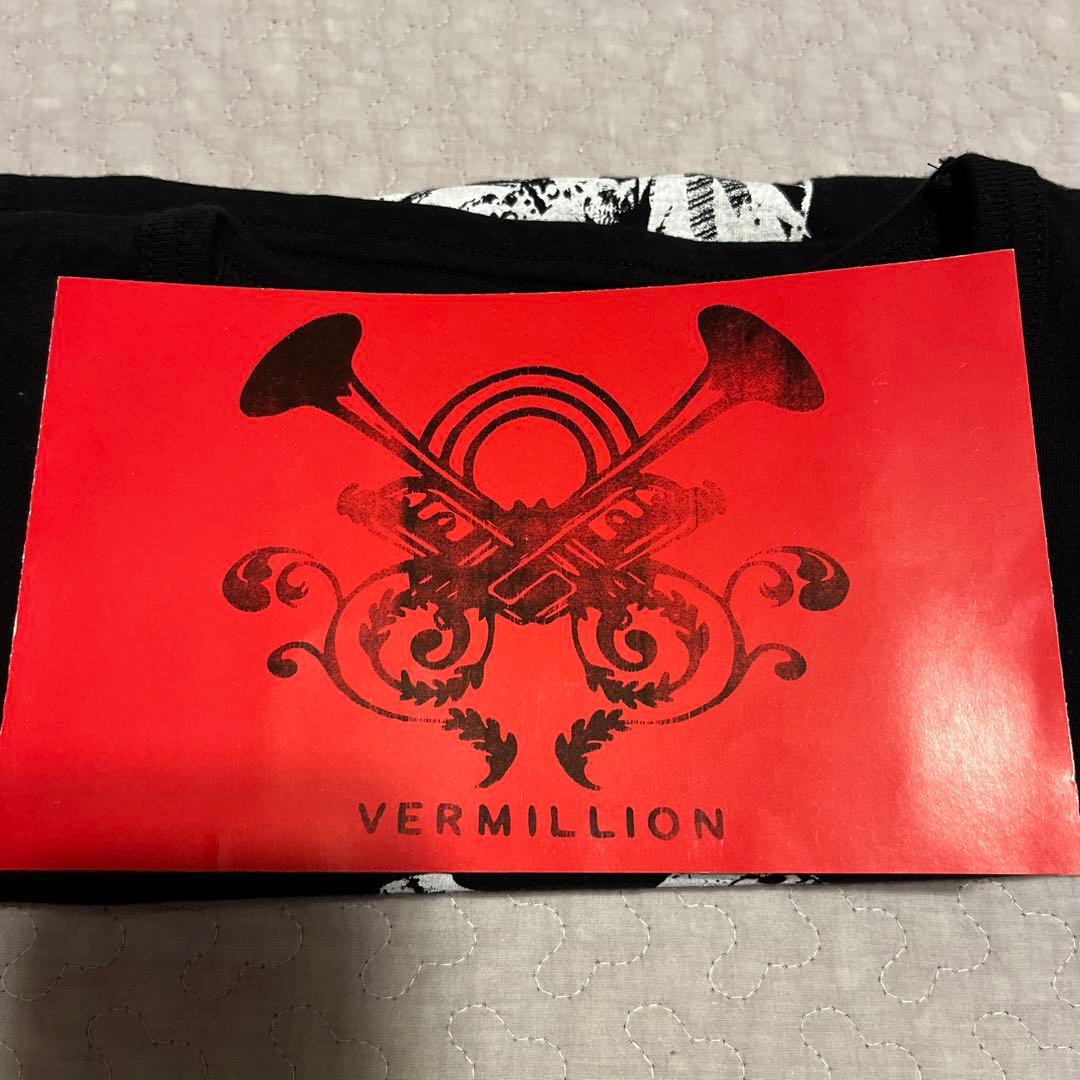 B'z VERMILLION STUDIO 限定Tシャツ