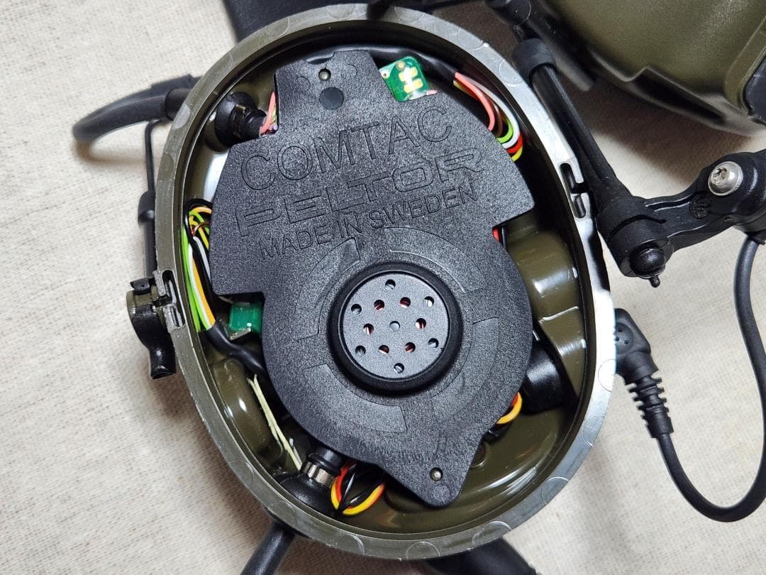 【美品】3m Peltor COMTAC xpi 実物 ヘッドセット