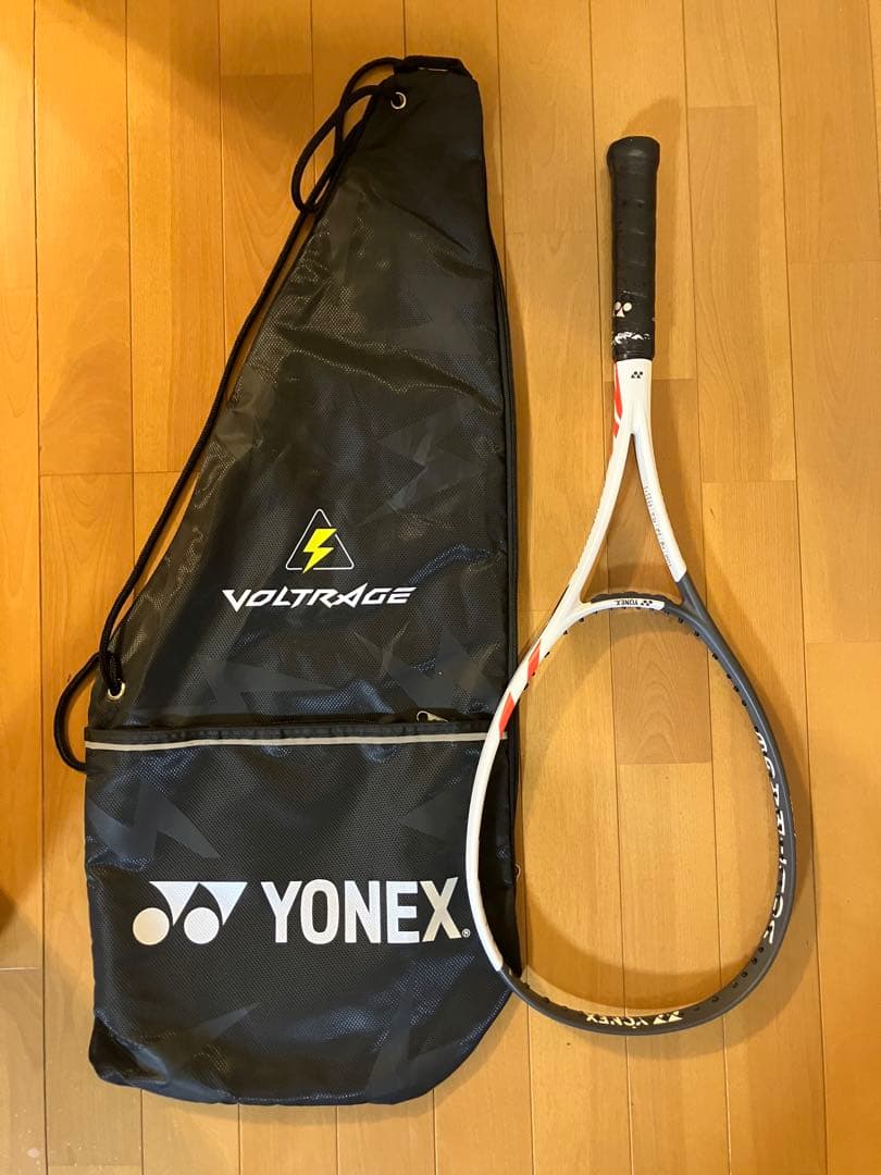 YONEX OVOLTRAGE 7V ホワイト/グレー UL1サイズ