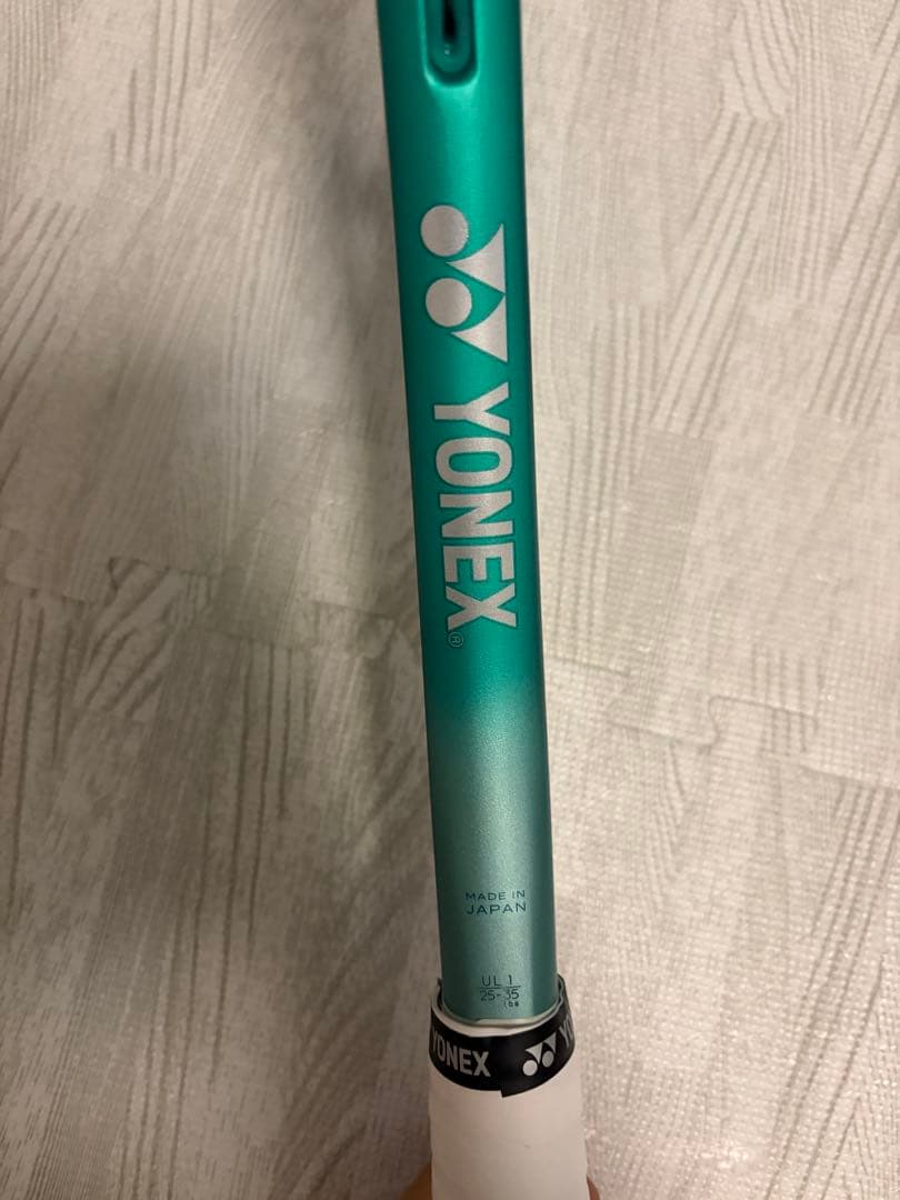【完品】YONEX ボルトレイジ7v 02