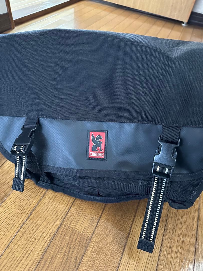 アクセサリー CHROME MINI METRO MESSENGER BAG