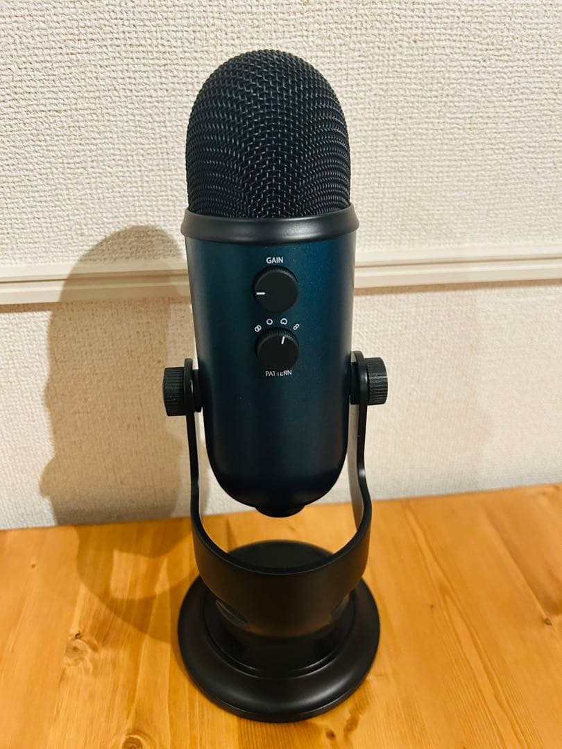 (生産終了色)Logicool Blue Yeti USB コンデンサーマイク