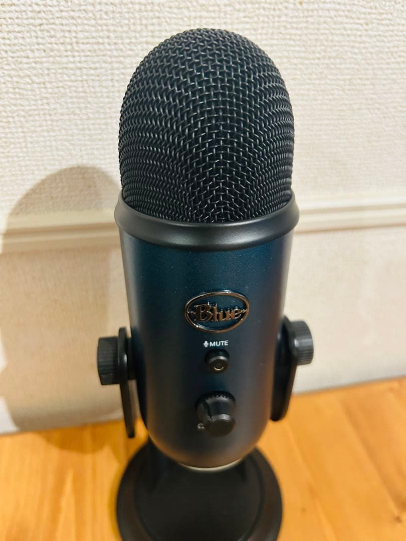 (生産終了色)Logicool Blue Yeti USB コンデンサーマイク