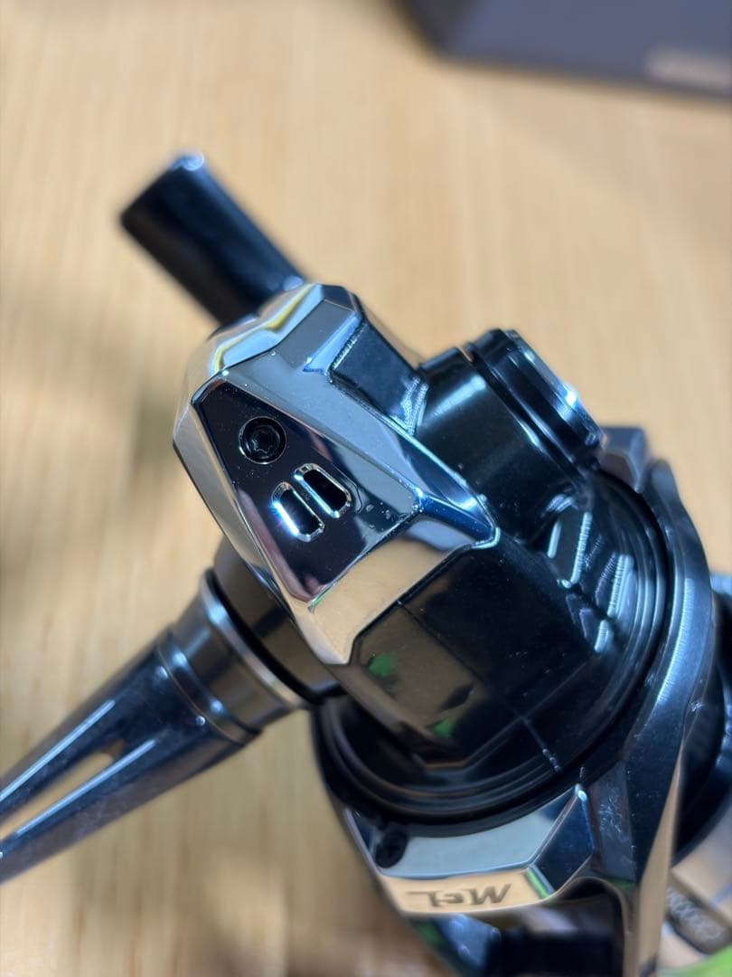 （替スプール付き）23ヴァンキッシュ C2000SHG SHIMANO