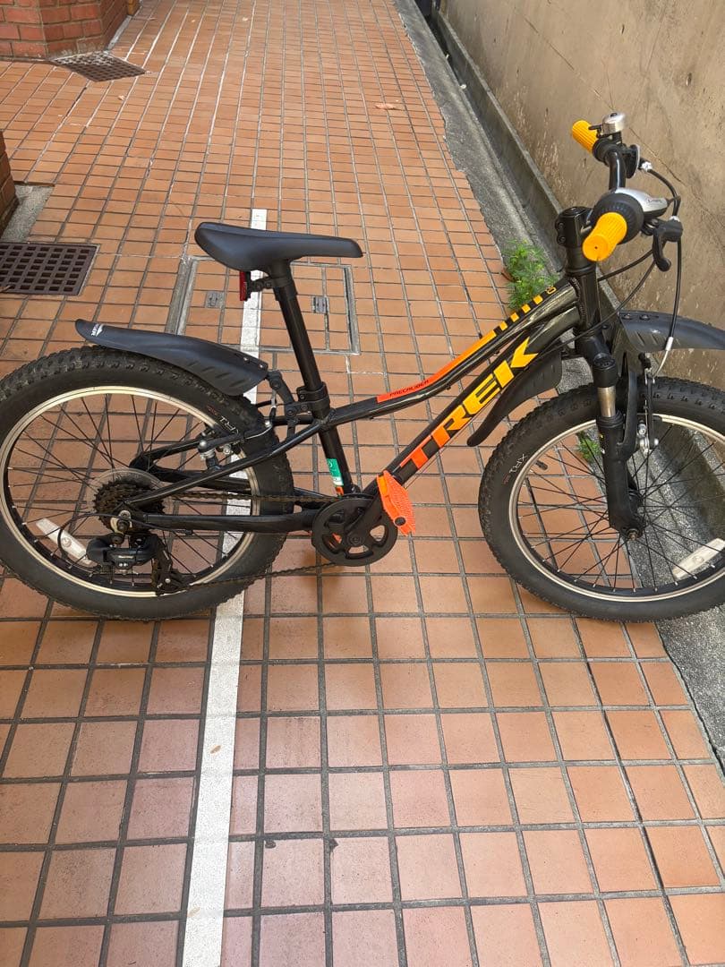 trek キッズバイク 20インチ 大阪市引き取り限定