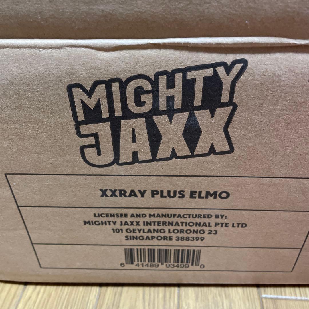 セサミストリート　エルモ　フィギュア　Mighty Jaxx