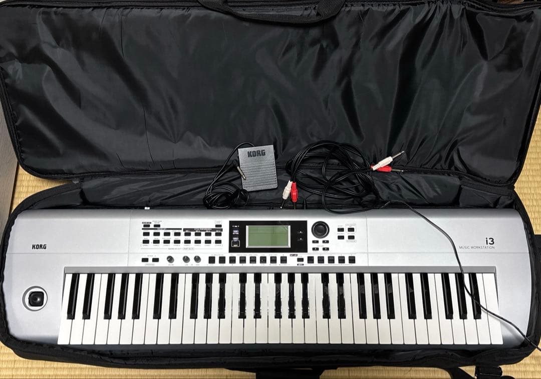 鍵盤楽器 KORG i3 MUSIC WORKSTATION