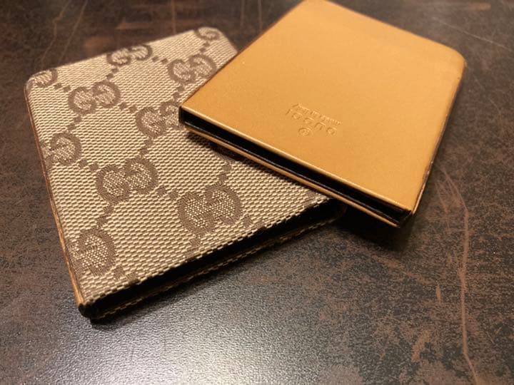 グッチ 名刺入れ GUCCI　GGキャンパス　スライド式
