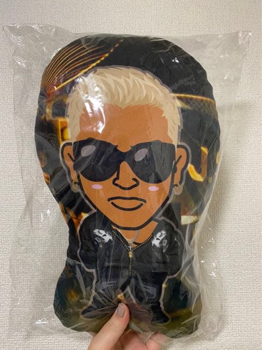 ELLYクッション（黒LOVE）