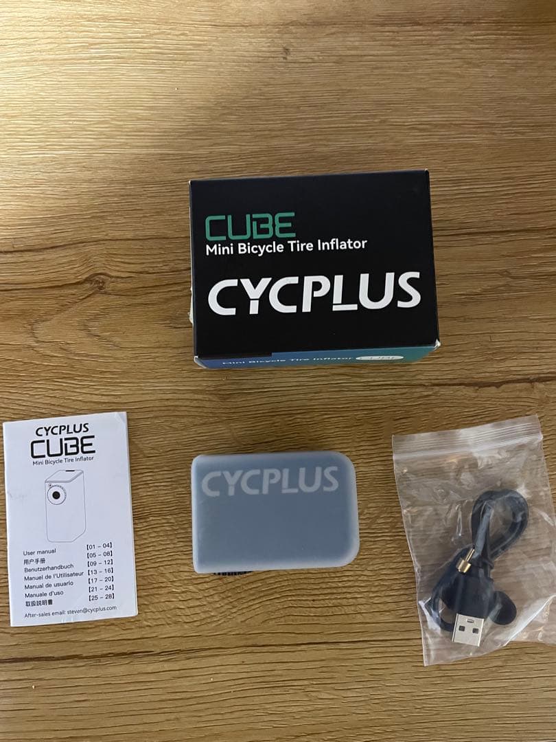 （美品）CYCPLUS CUBE ミニ自転車空気入れ