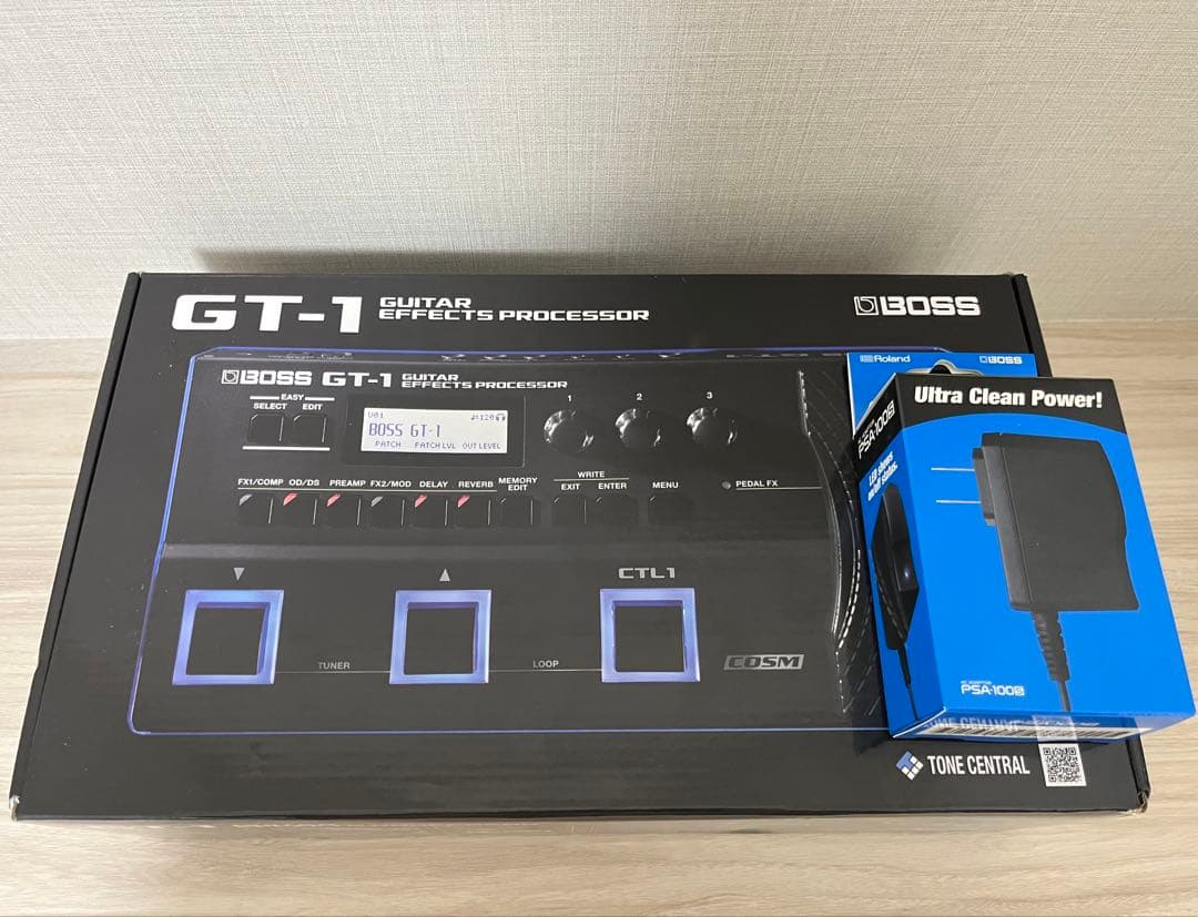 BOSS GT-1 ギターエフェクター 本体と純正ACアダプター付き