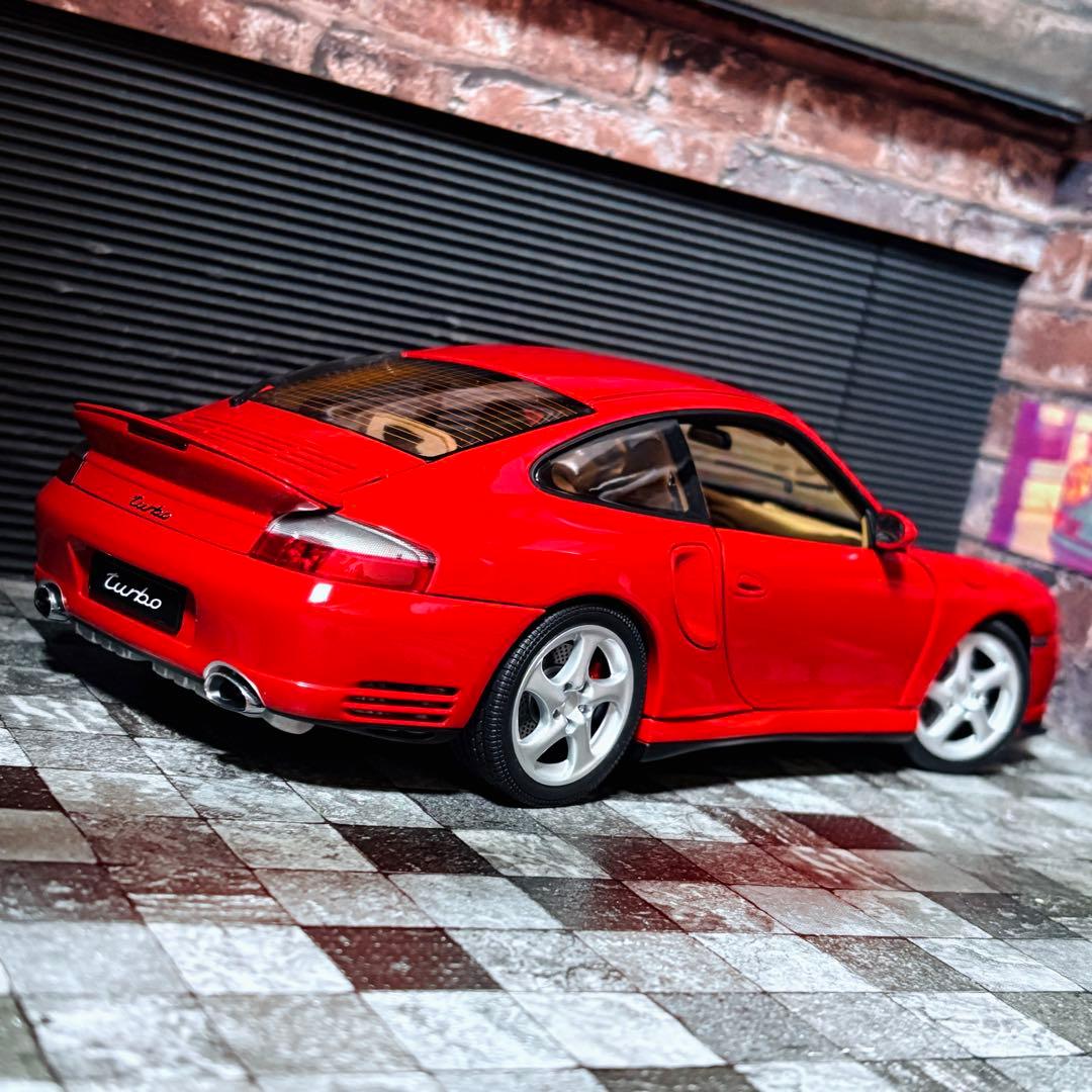 エンブレム加工品 1/18 AUTOart ポルシェ 911 (996) ターボ