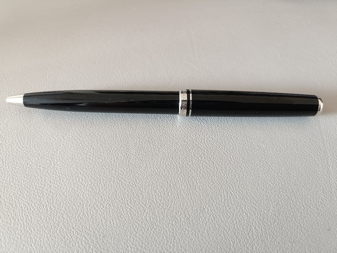 Montblanc Generation 黒　替芯3本入り