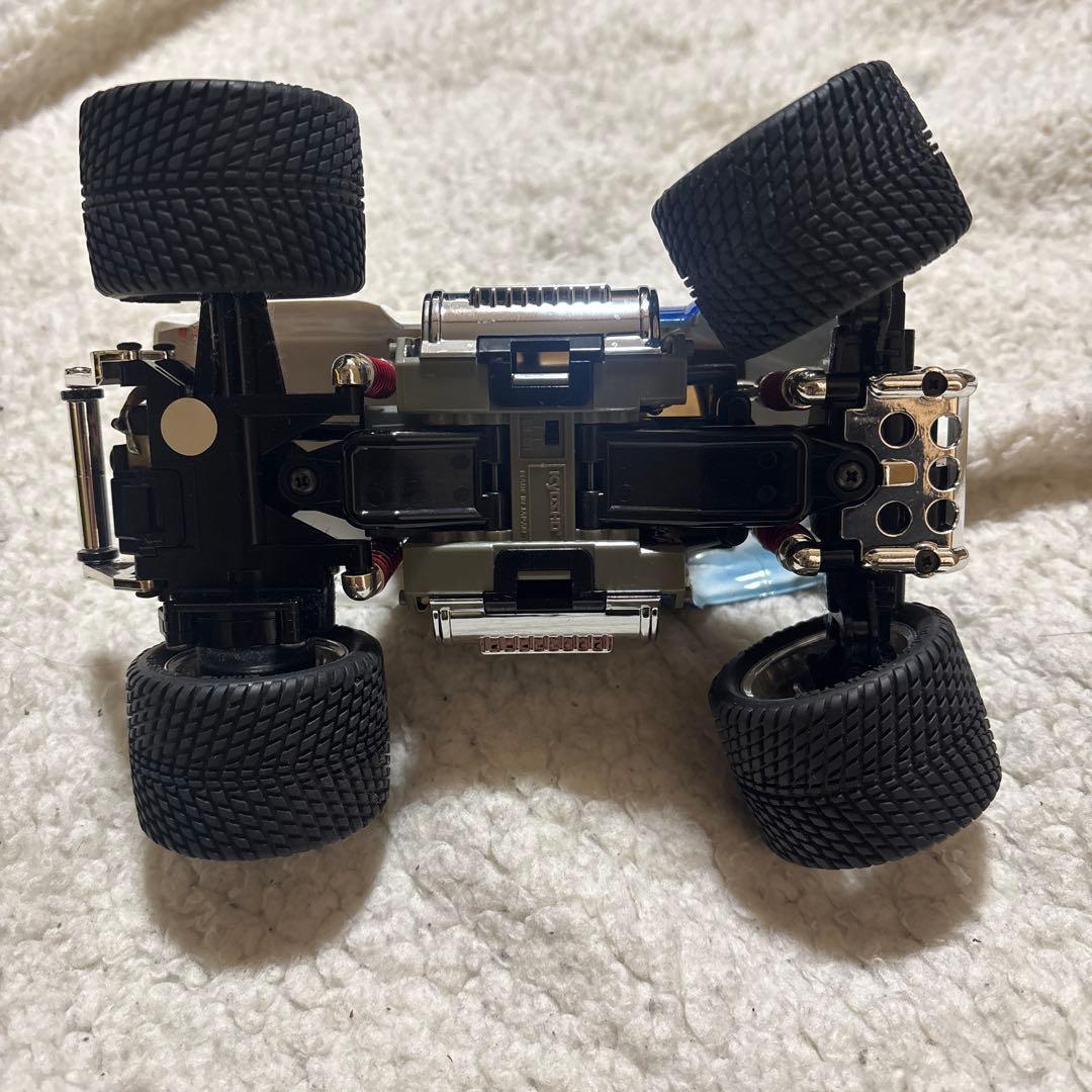 s*b様 KYOSHO マッドフォース　ボディのみ