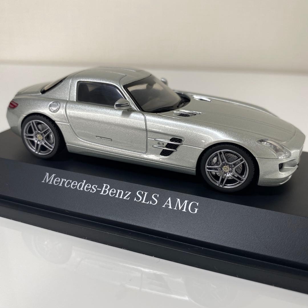 ミニカー 1/43 Mercedes-Benz SLS AMG /Schuco
