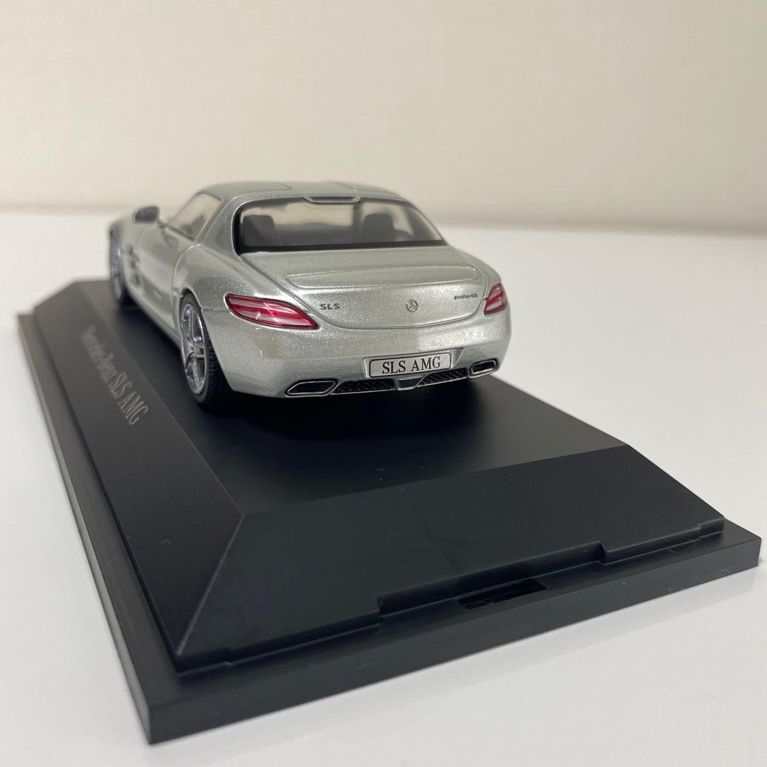 ミニカー 1/43 Mercedes-Benz SLS AMG /Schuco