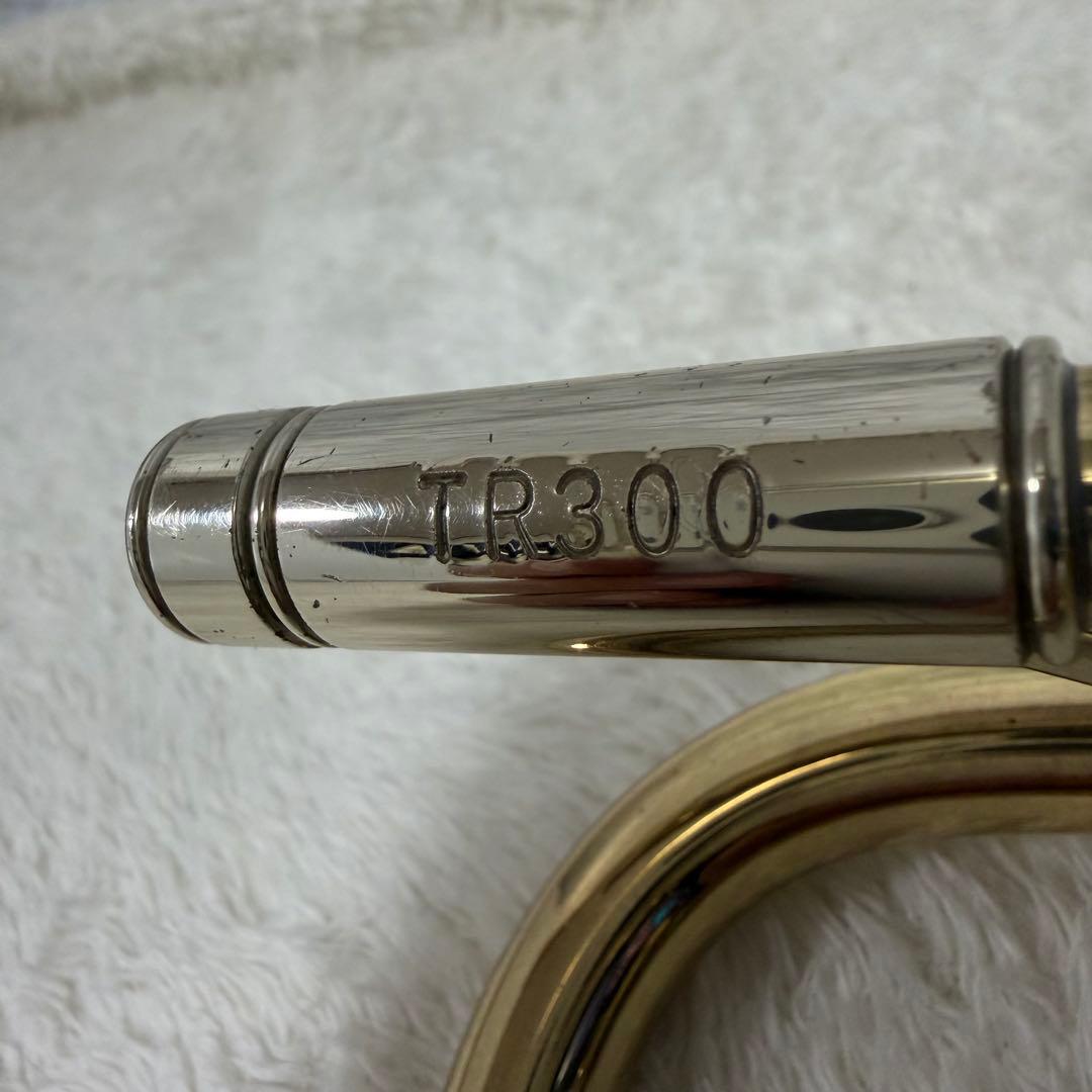 人気　Bach バック　トランペット　TR-300 ゴールド　初心者　管内洗浄