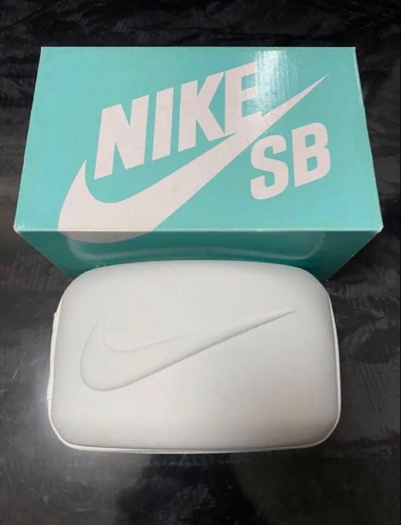 Nike SB ゴーグル ミラーゴールドレンズ