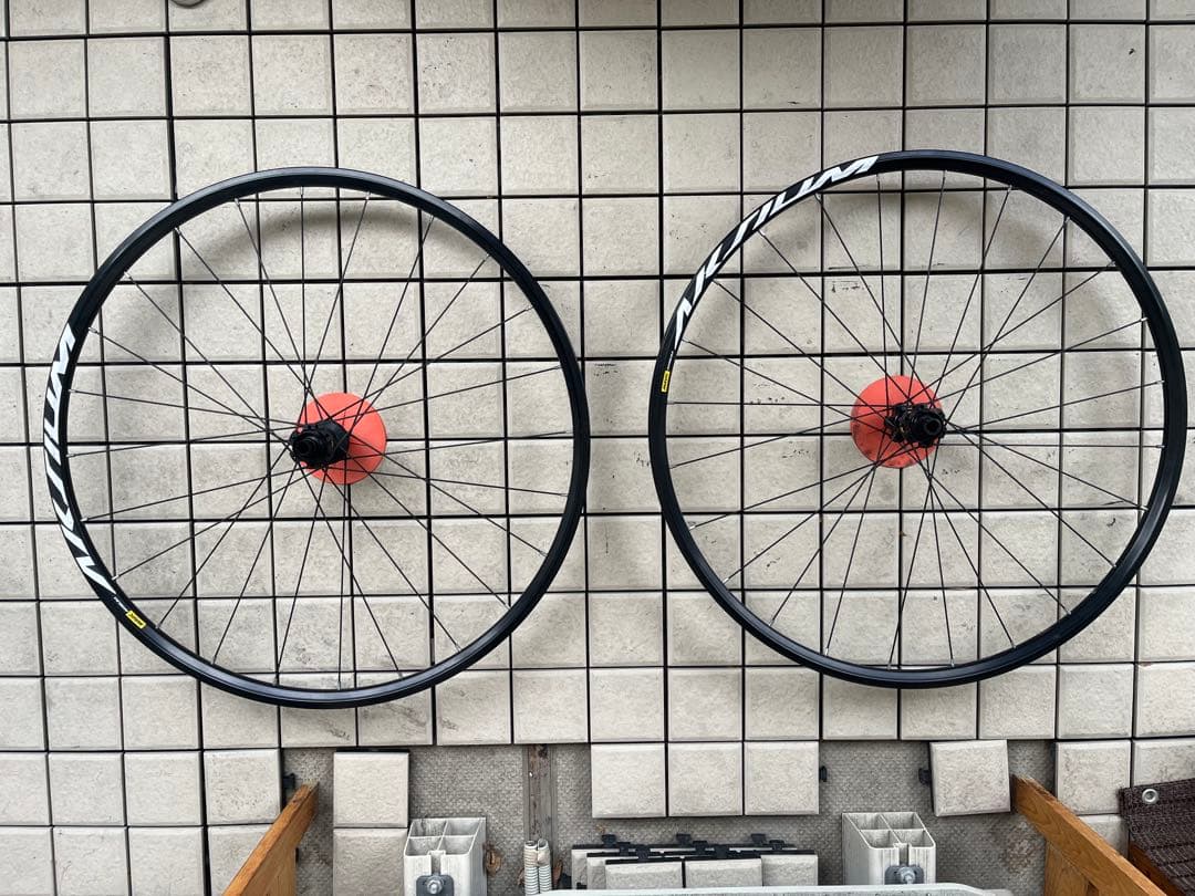 MAVIC ホイール Aksium DISC 前後セット Shimanoフリー
