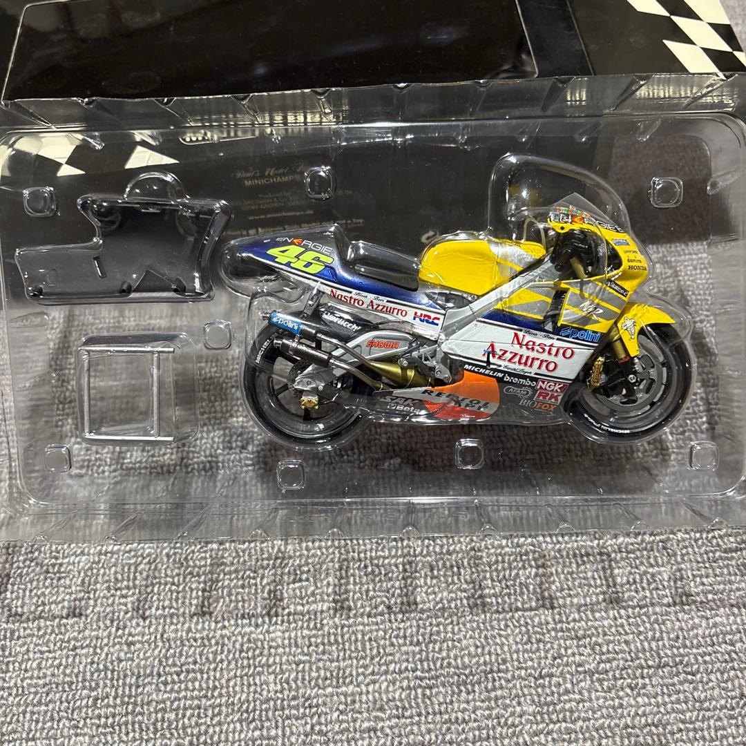 MINICHAMPS 1/12 ナストロアズーロ NSR500 2001