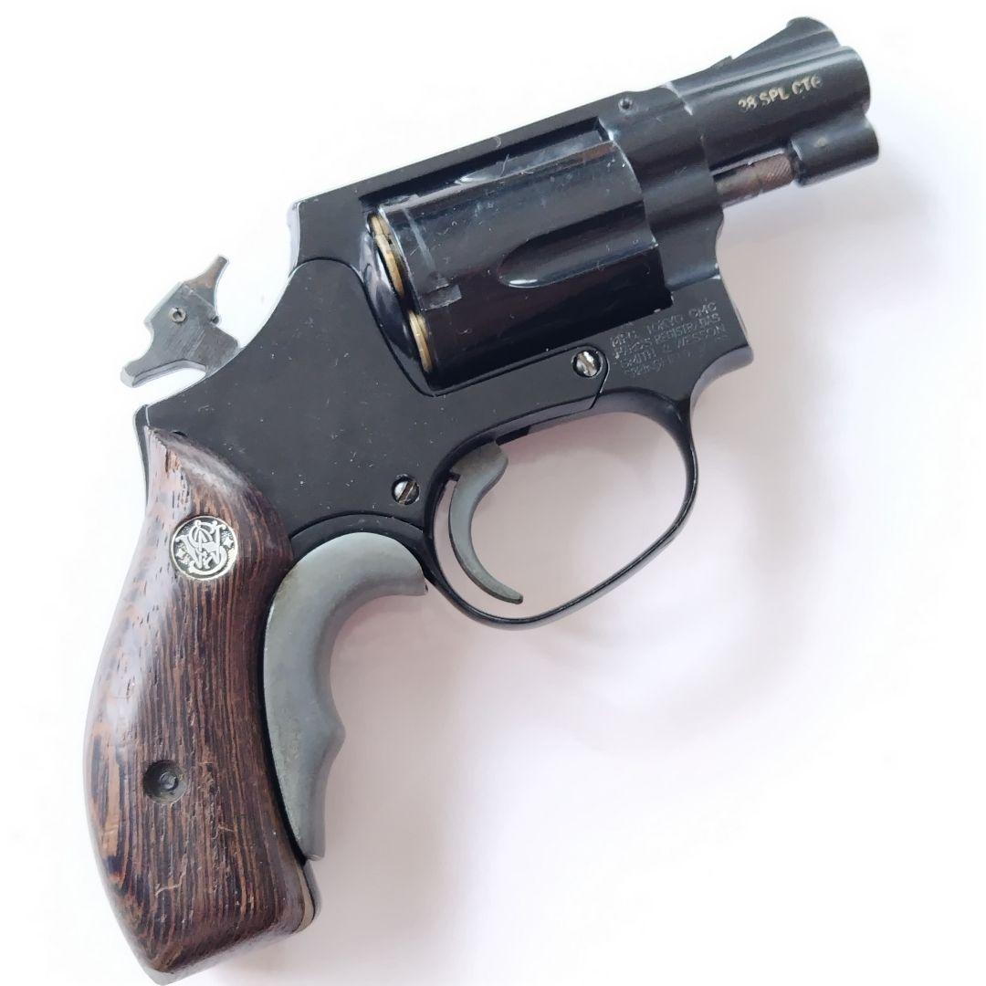 CMC Smith & Wesson M36 チーフススペシャル木製グリップ付き