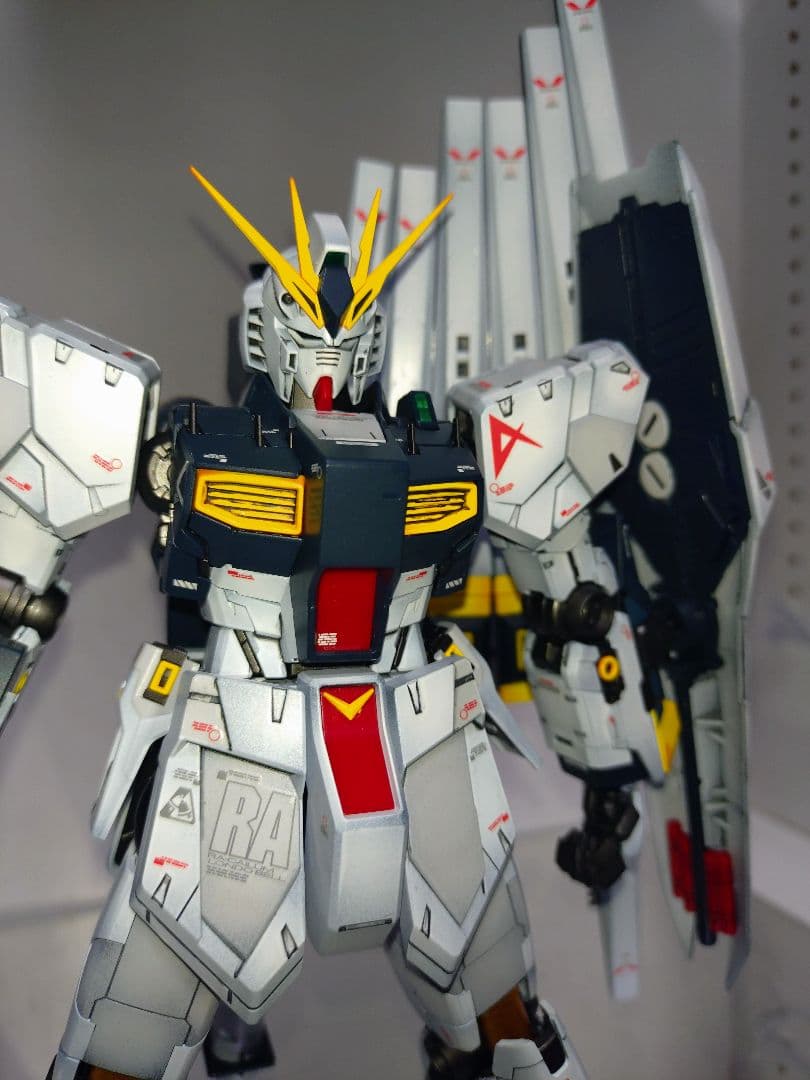 mg　νガンダム　ver.ka　ダブルフィンファンネル　塗装済み完成品