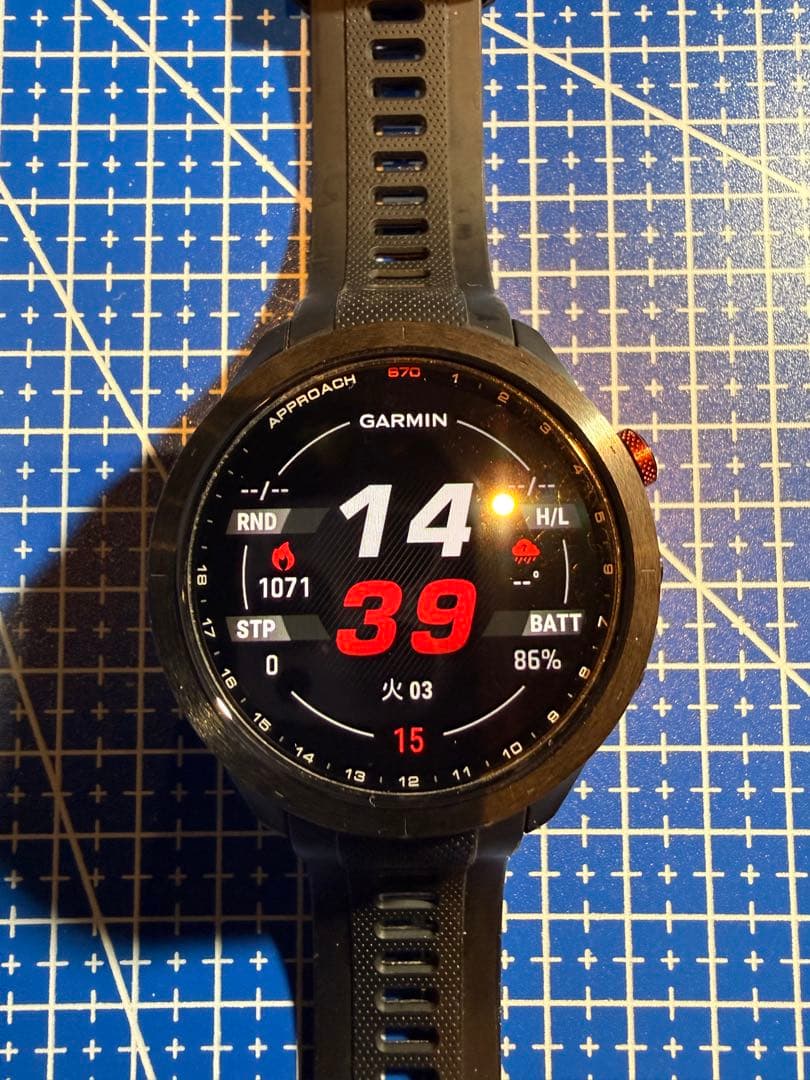 Garmin Approach S70 47mm GPSゴルフウォッチ