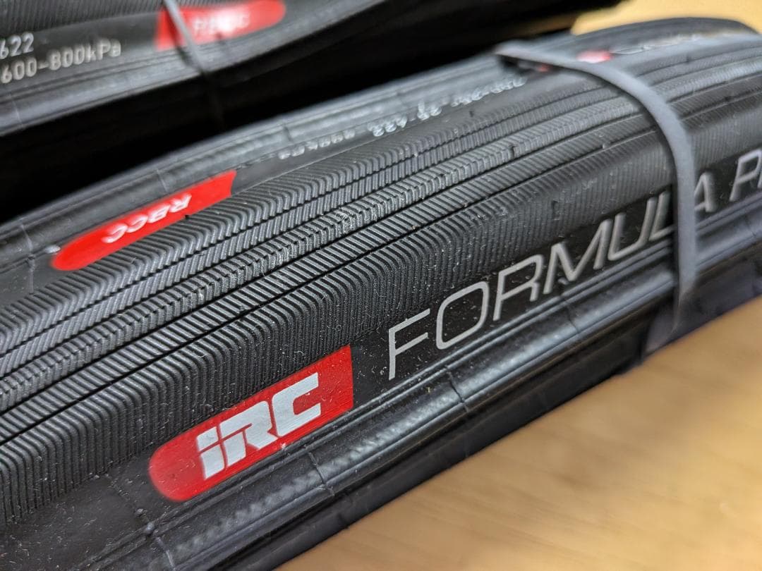 美品 IRC Formula Pro RBCC 25c TL 2本セット タイヤ