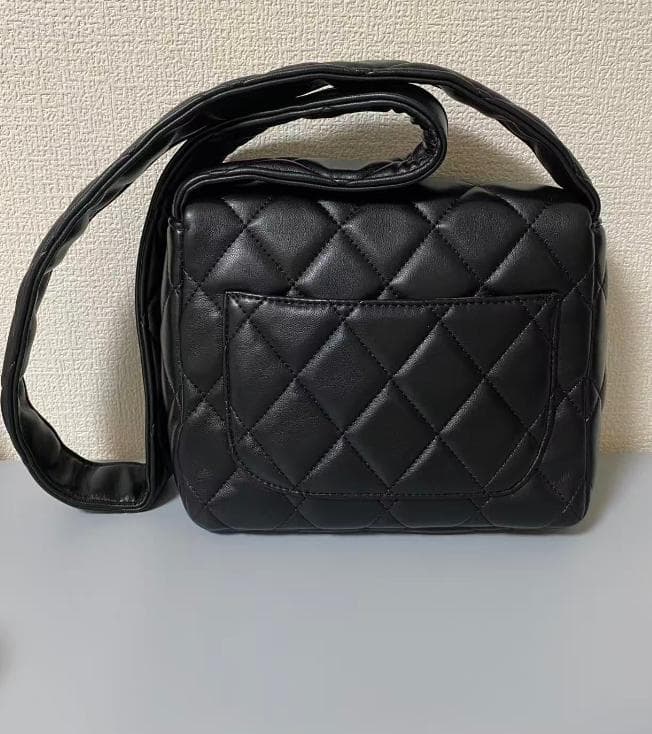 CHANEL マトラッセ フラップバッグ ブラック