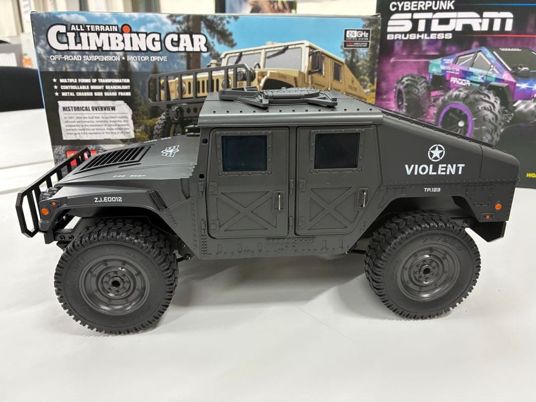戦車 大型 ラジコン オフロード ミリタリー RCかー 人気 34cm 4WD