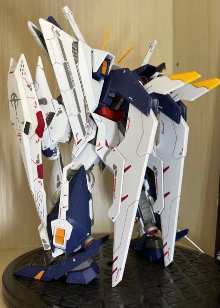 ば*な様 HGクスィーガンダム