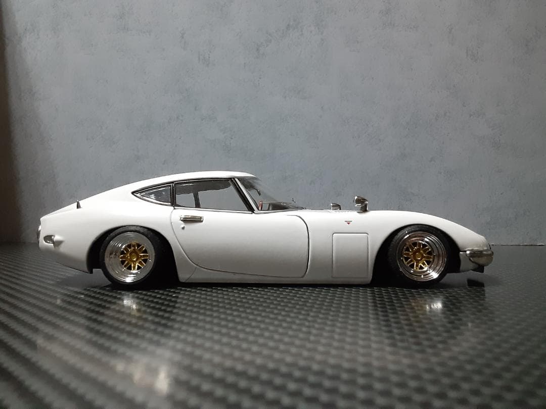 Hachette 1/24トヨタ 2000GT カスタム改 ローダウン