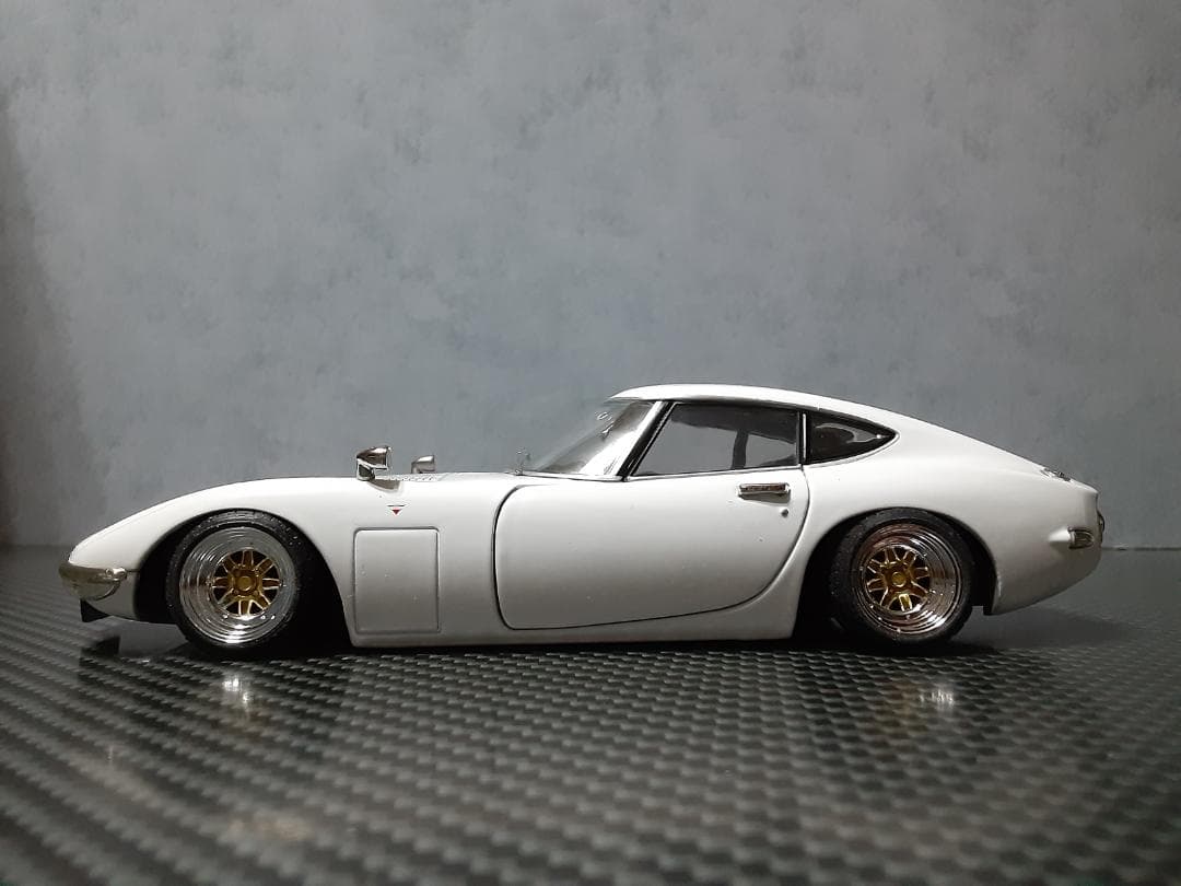 Hachette 1/24トヨタ 2000GT カスタム改 ローダウン