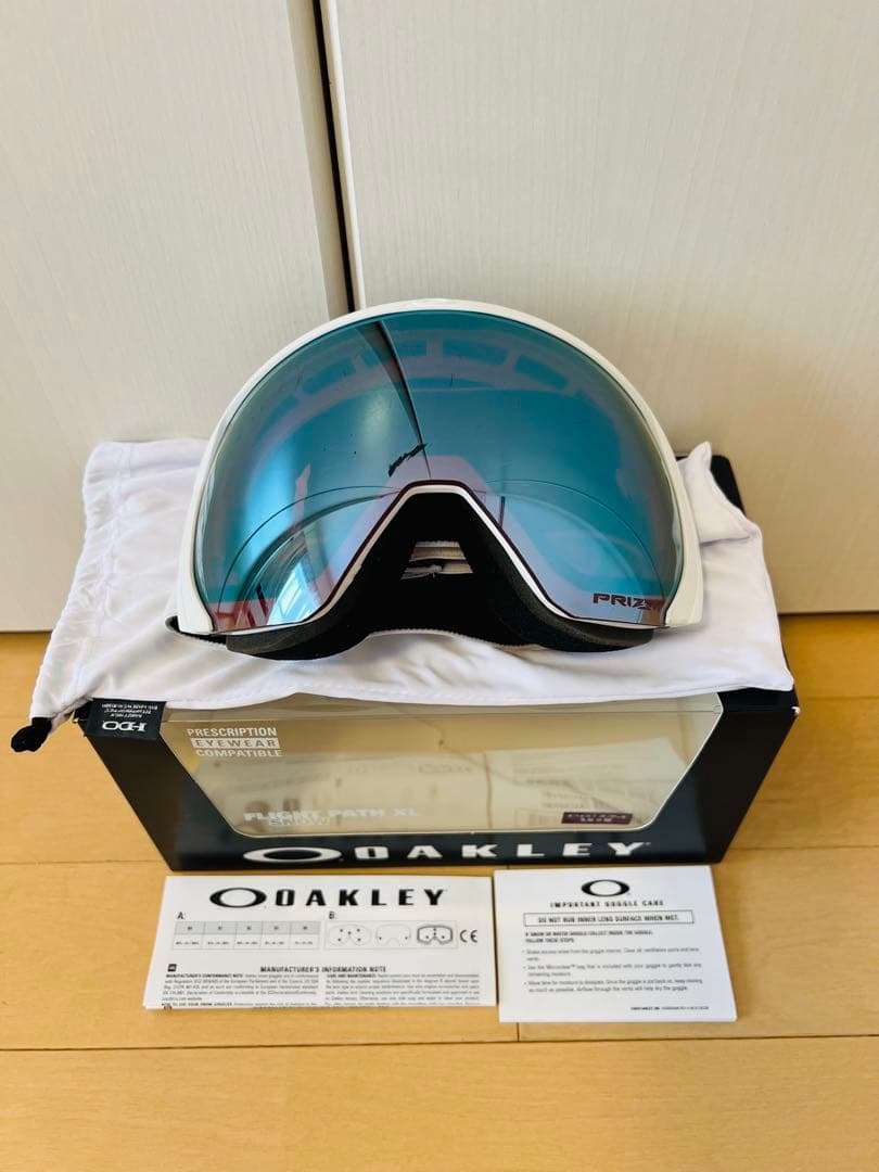 ②OAKLEY Flight Path XL マットホワイト プリズム ゴーグル