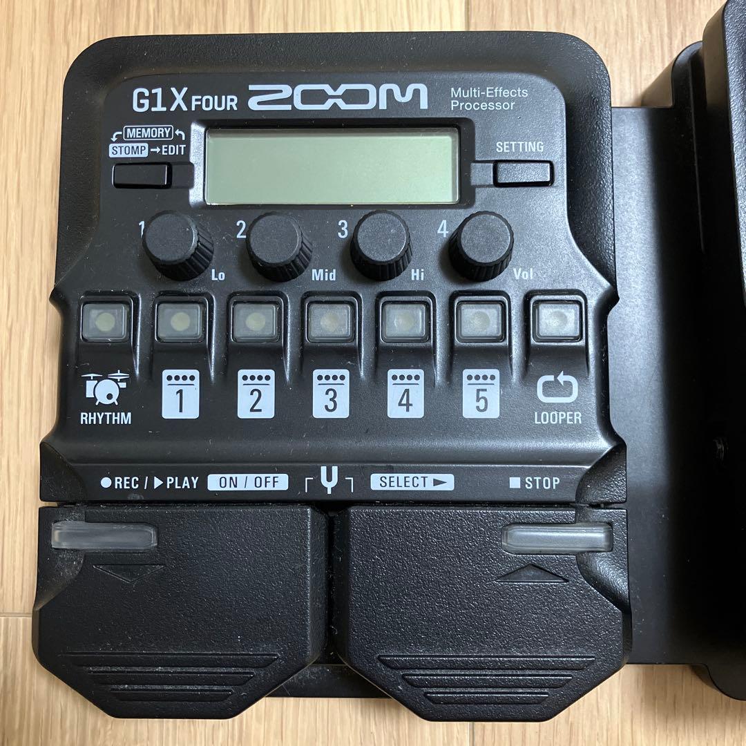 ZOOM G1X FOUR マルチエフェクター　ペダル付き